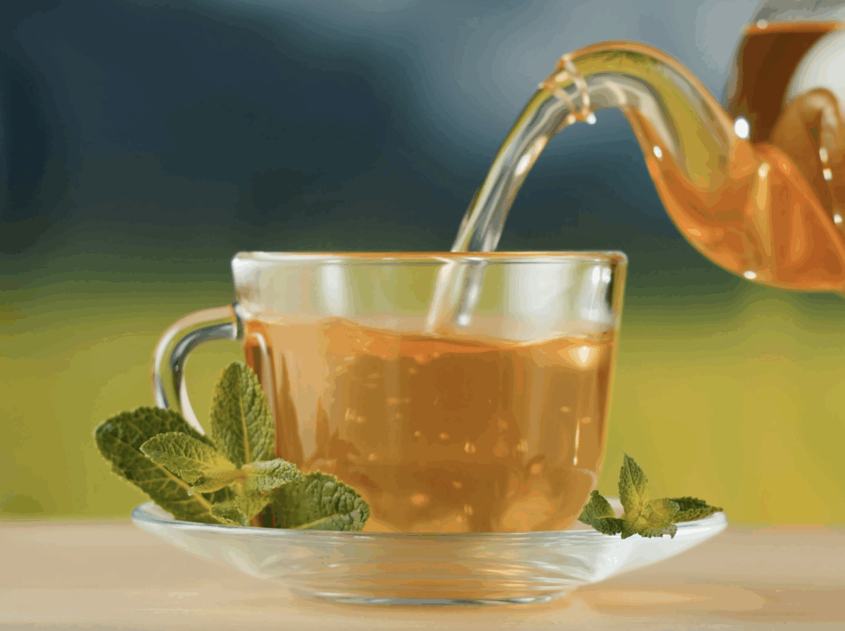 The Hidden Dangers in Your Daily Cup of Tea - Clean Kitchen Nutrition